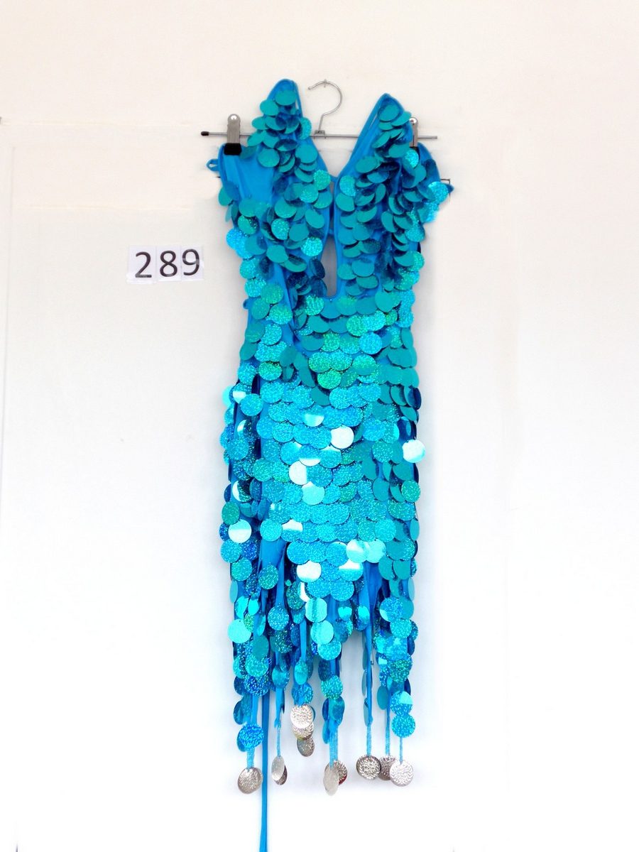 Vêtements en location – AFLEC